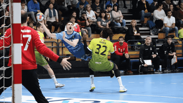Handball Sport History How to Play Rules and More - Fall in Sports